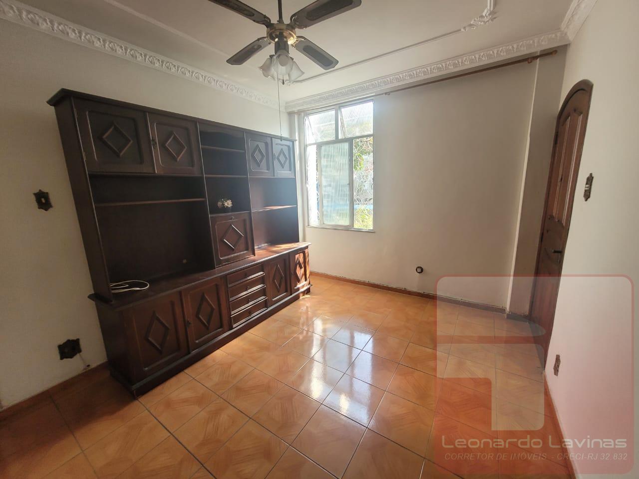 VENDE-SE APARTAMENTO CENTRO DE TRÊS RIOS RJ